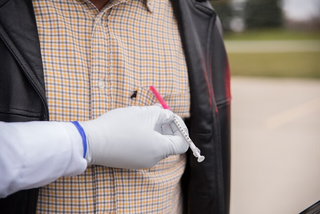 Ansell MICROFLEX LIFESTAR EC Non-Sterile EMS Examination Glove Size: M ...