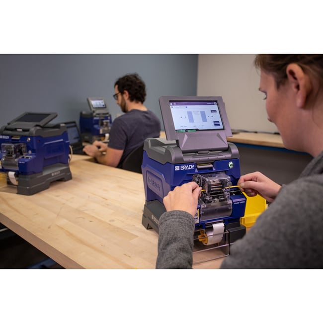 Brady™ Wraptor™ A6200 Wrap Printer Applicator | Fisher Scientific