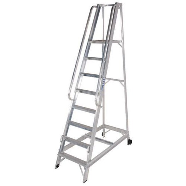 Manutan 8 Tread Aluminium Platform Step. Platform Height 2000mm ...
