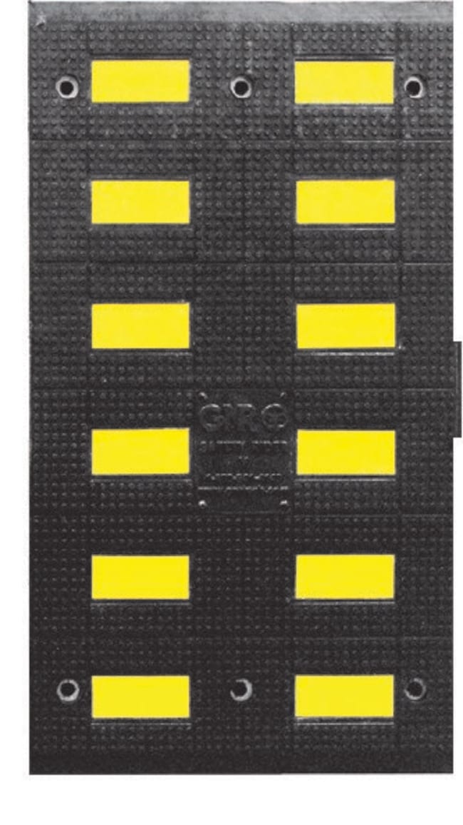 CHECKERS Safety Rider V Mini Speed Hump 2 in high:Facility Safety and ...
