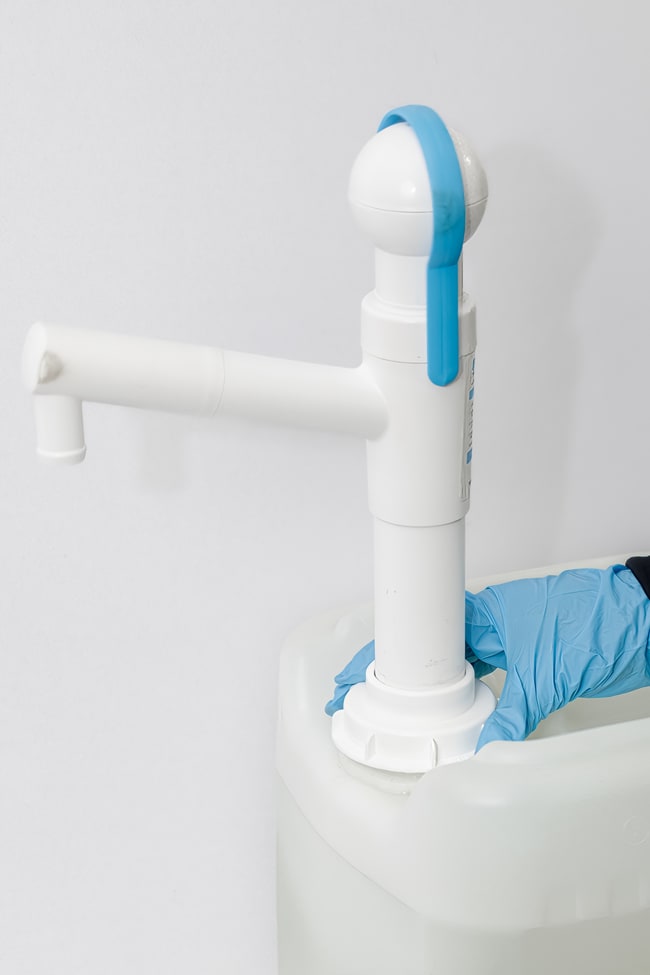 Contec HAND PUMP FOR PREEMPT PLUS 5 GALLON CONTAINER | Fisher Scientific