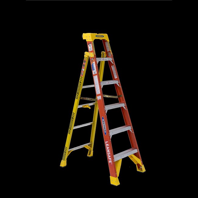 Werner Type IA Fiberglass Leaning Ladder Werner Fiberglass Leaning ...