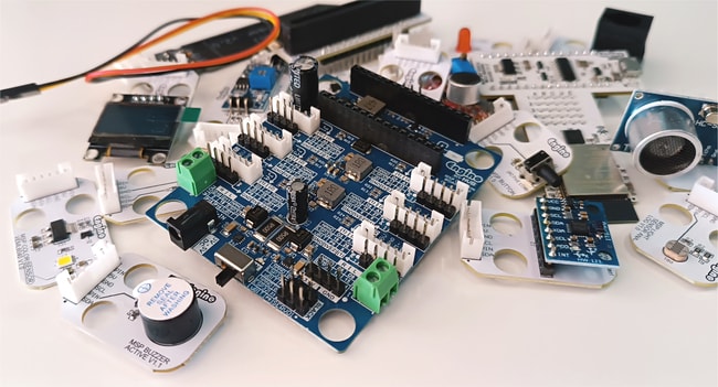 United Scientific Engino DIY Electronics Ultimate Kit STEM Kit | Buy ...