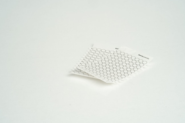 Thermo Scientific Thermo Scientific 96-well Pierceable Seals Polyester ...